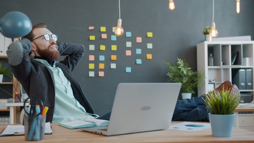 7 Everyday Work Habits That Can Help Your Job Feel More Meaningful ...