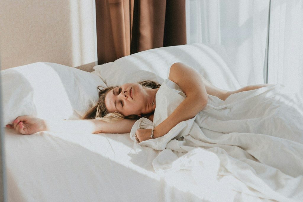 Grandma’s Bedtime Secrets That Modern Sleep Science Is Starting To ...