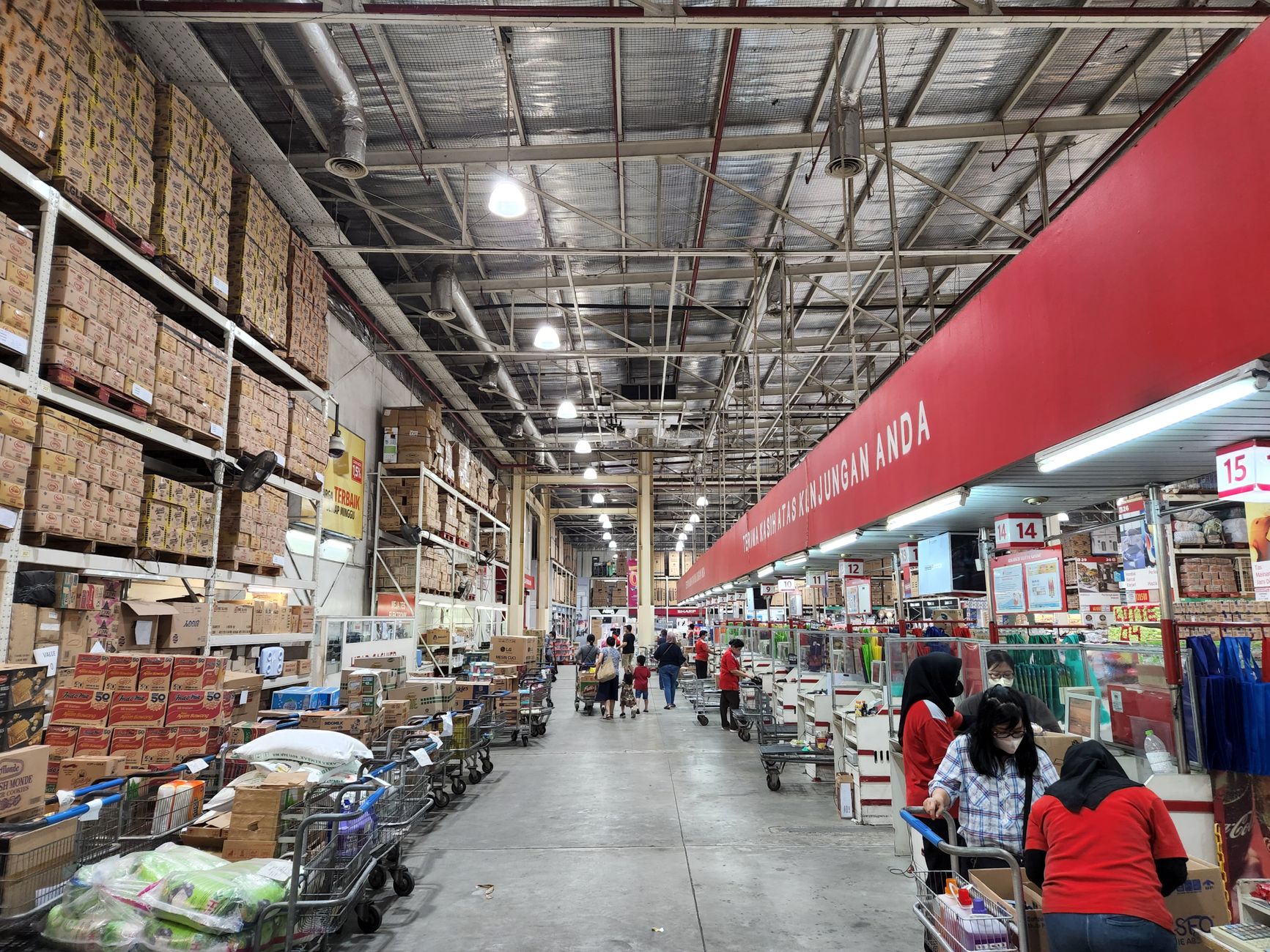 8 Warehouse Club Mistakes That Make Bulk Buys Less of a Bargain ...
